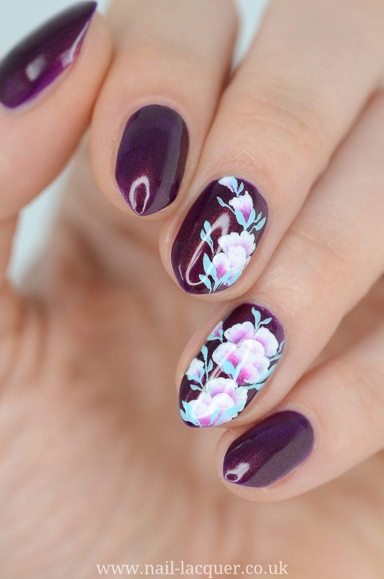 One stroke nail art with China Glaze You're a Mean One by Nail Lacquer UK