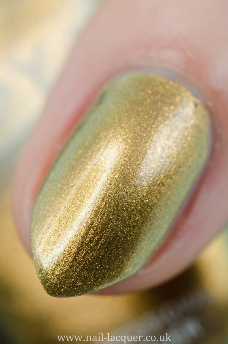Zoya Aggie review and swatches by Nail Lacquer UK