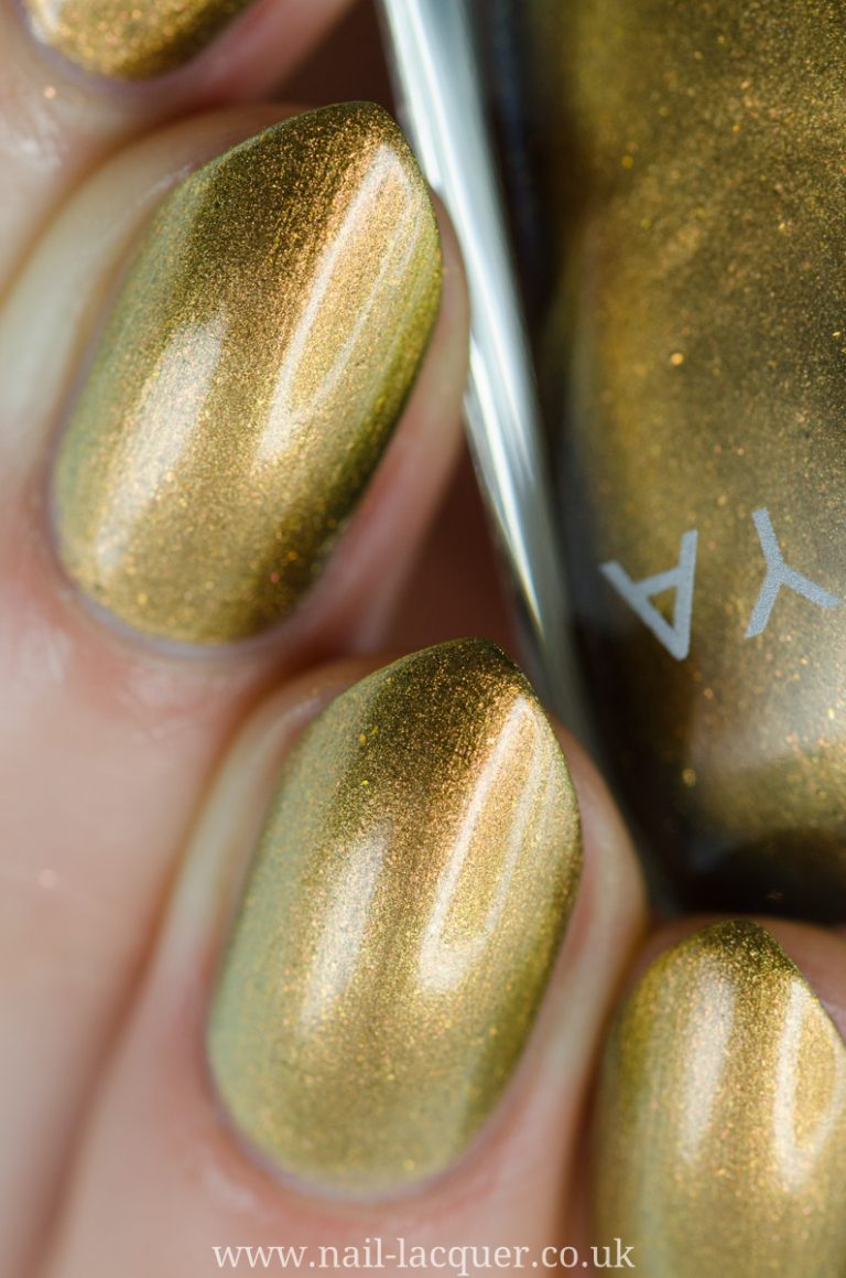 Zoya Aggie review and swatches by Nail Lacquer UK